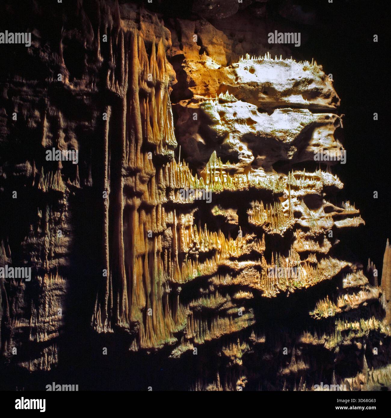 Nature, Italy, region of Puglia 1975 Grotte di Catellana (Castellana ...