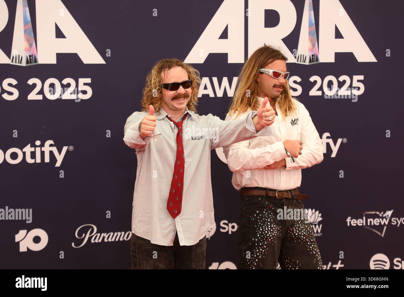 Sydney, Australia. 19th November 2025. Alex Gray and Oliver Critchley ...