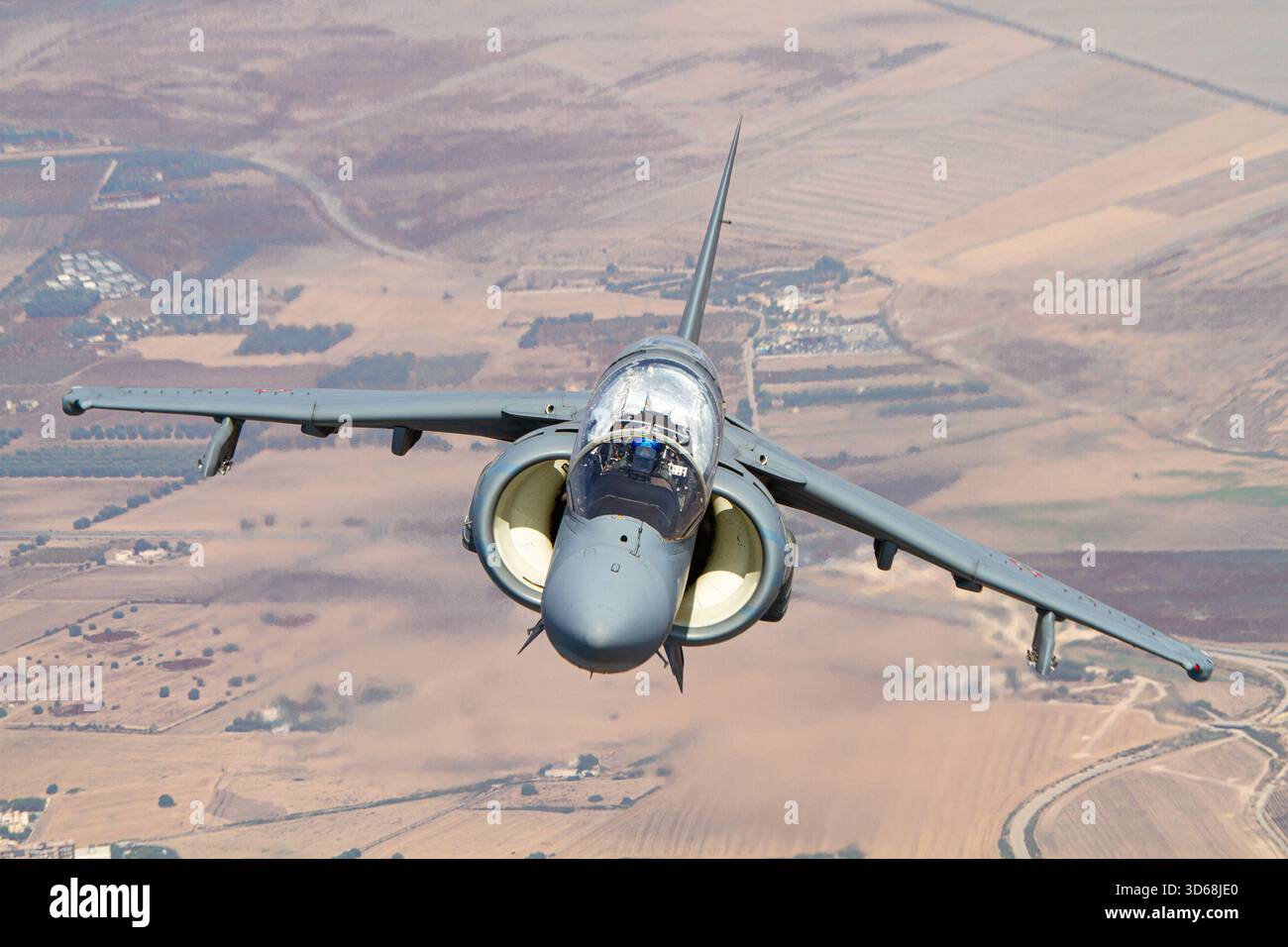 Marina Militare AV-8B Harrier II aircraft, including the rare TAV-8B ...