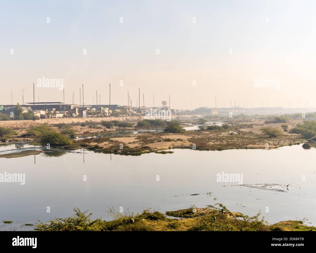 Urban contamination hi-res stock photography and images - Alamy