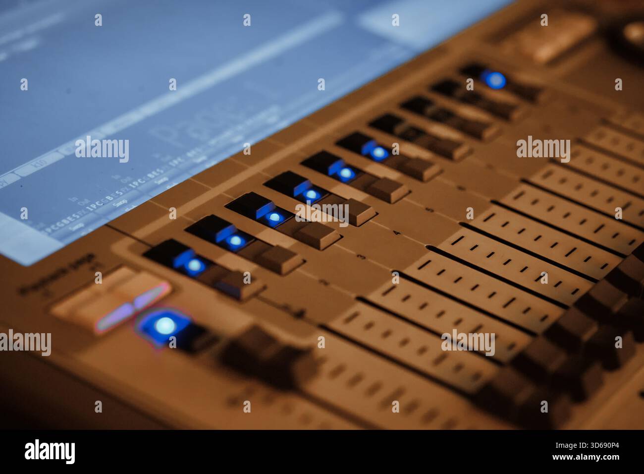 Modern digital mixing console hi-res stock photography and images - Alamy