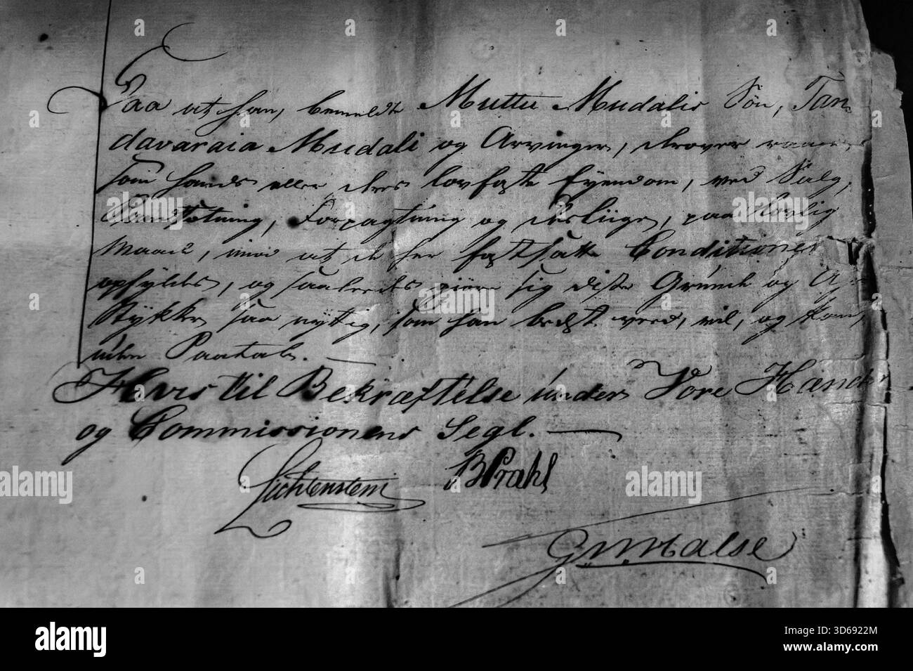08 20 2009 Vintage Old Danish Tamil documents. These handwritten ...