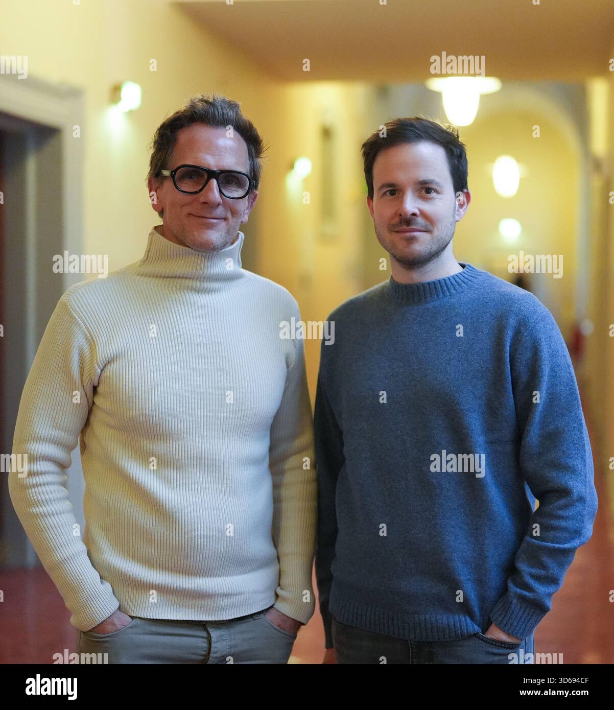 19 November 2025, Hamburg: Michael Maske (l), journalist, lawyer and ...