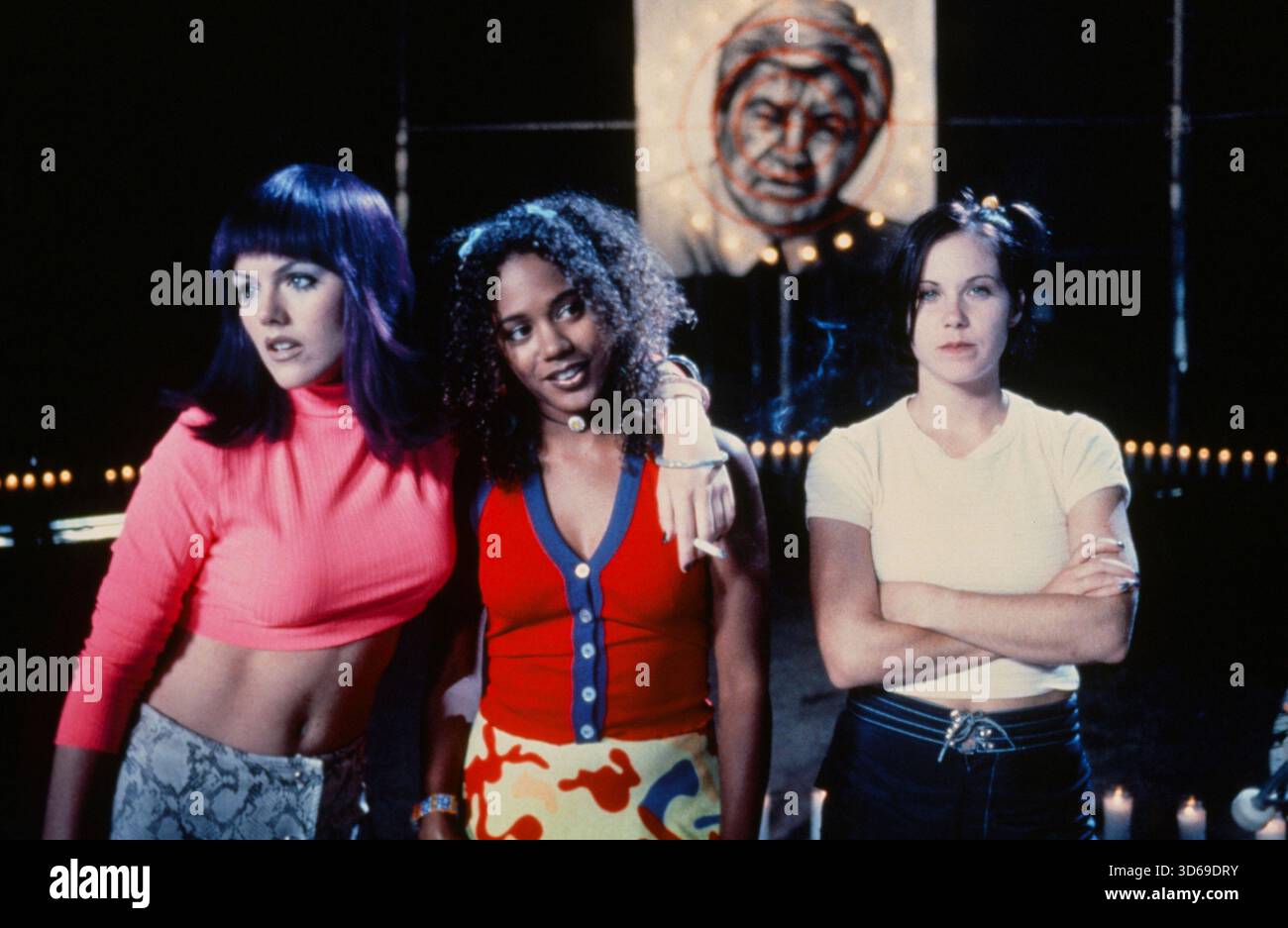 Nowhere Year: 1997 USA Directed by: Gregg Araki Kathleen Robertson ...