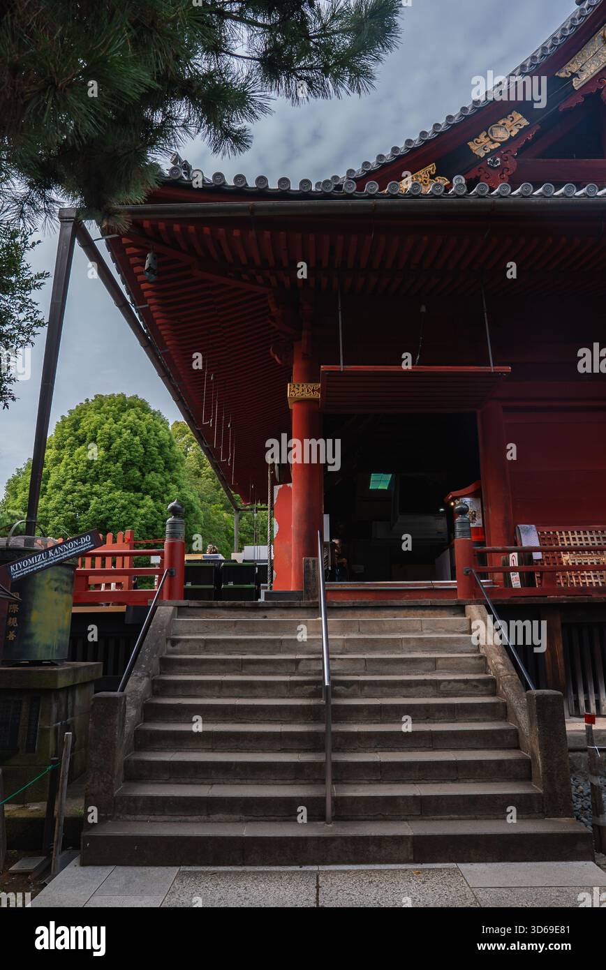 Stone steps to deep red hall at Senso ji temple in Asakusa Tokyo Stock ...