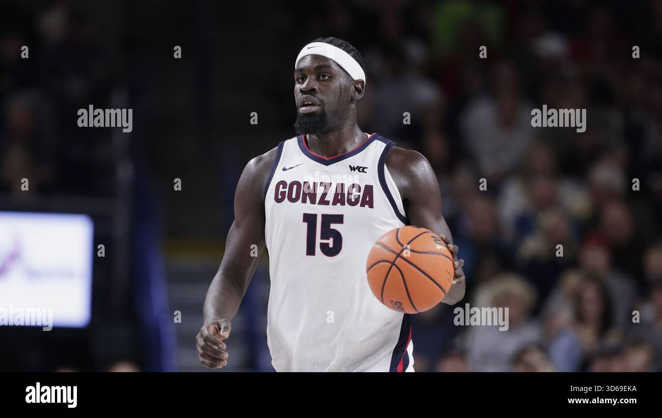 Gonzaga forward Graham Ike (15) controls the ball during the second ...