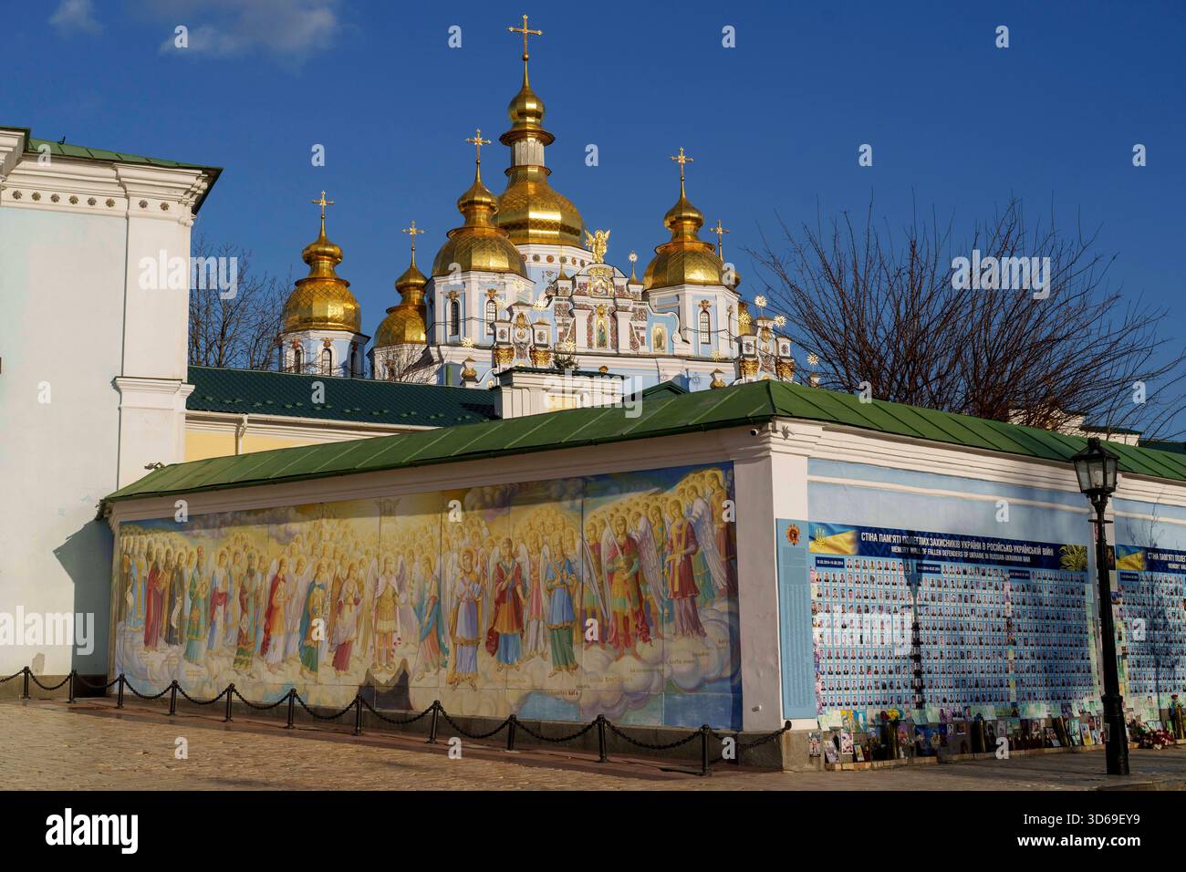 St. Michael s Golden-Domed Monastery in Kyiv on a sunny November day ...