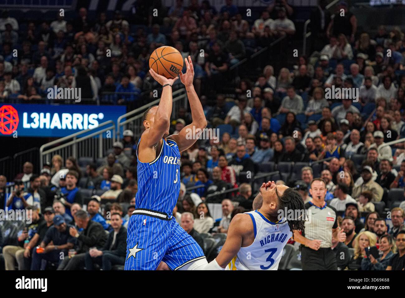 Orlando, Florida, USA, November 18, 2025, Orlando Magic guard Desmond ...