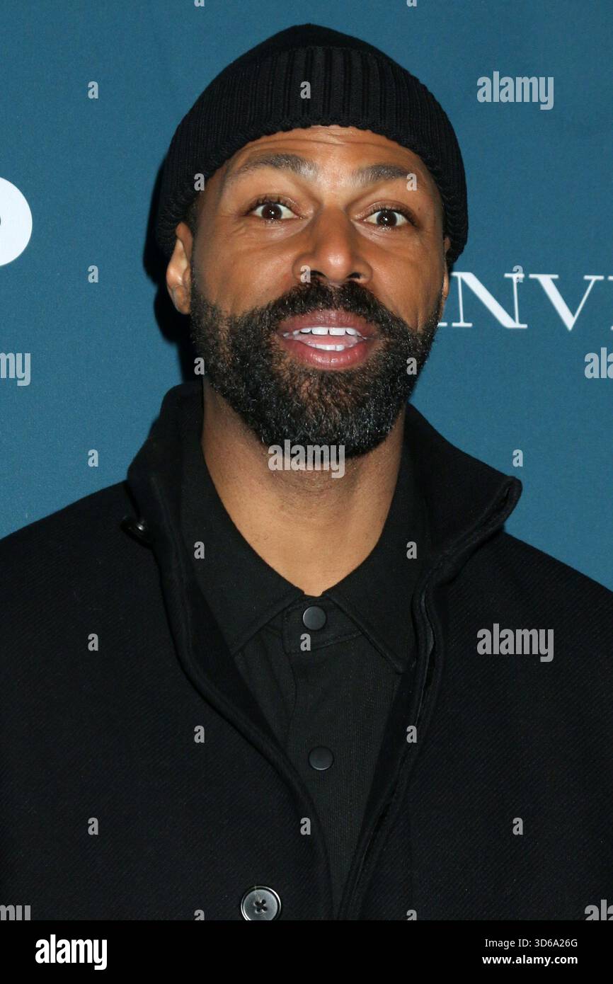 Los Angeles, USA. 18, November, 2025. Pictured left to right, DeVaughn ...