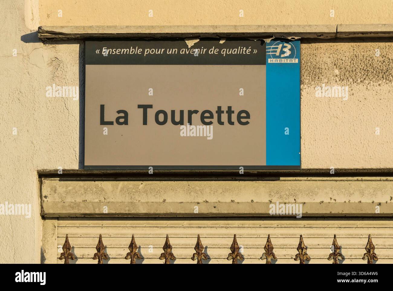 Straßenschild La Tourette, Marseille, Frankreich *** Street sign La ...