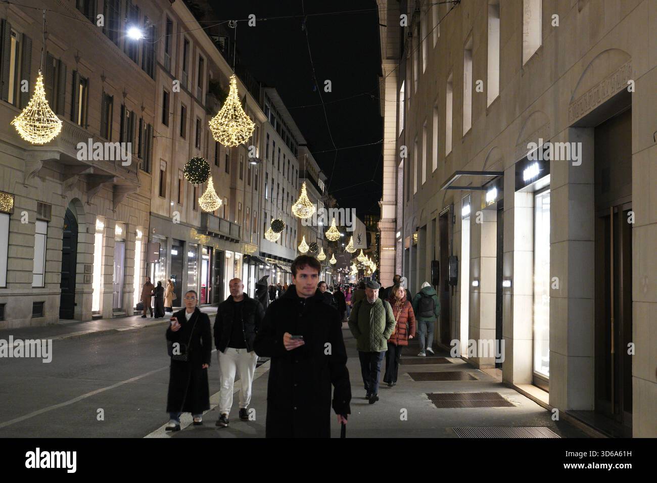 Milan, first Christmas lights in the fashion district, Via ...