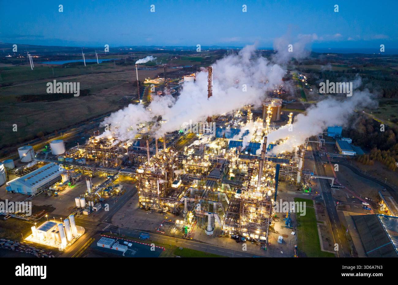 Cowdenbeath, Fife, Scotland, UK. 19th November, 2025. Exterior views of ...