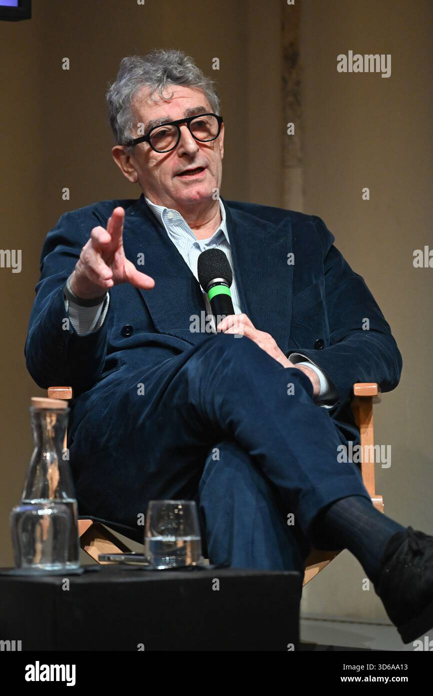 Milan, Presentation of the book "No Smartphone" by Franco di Masi ...