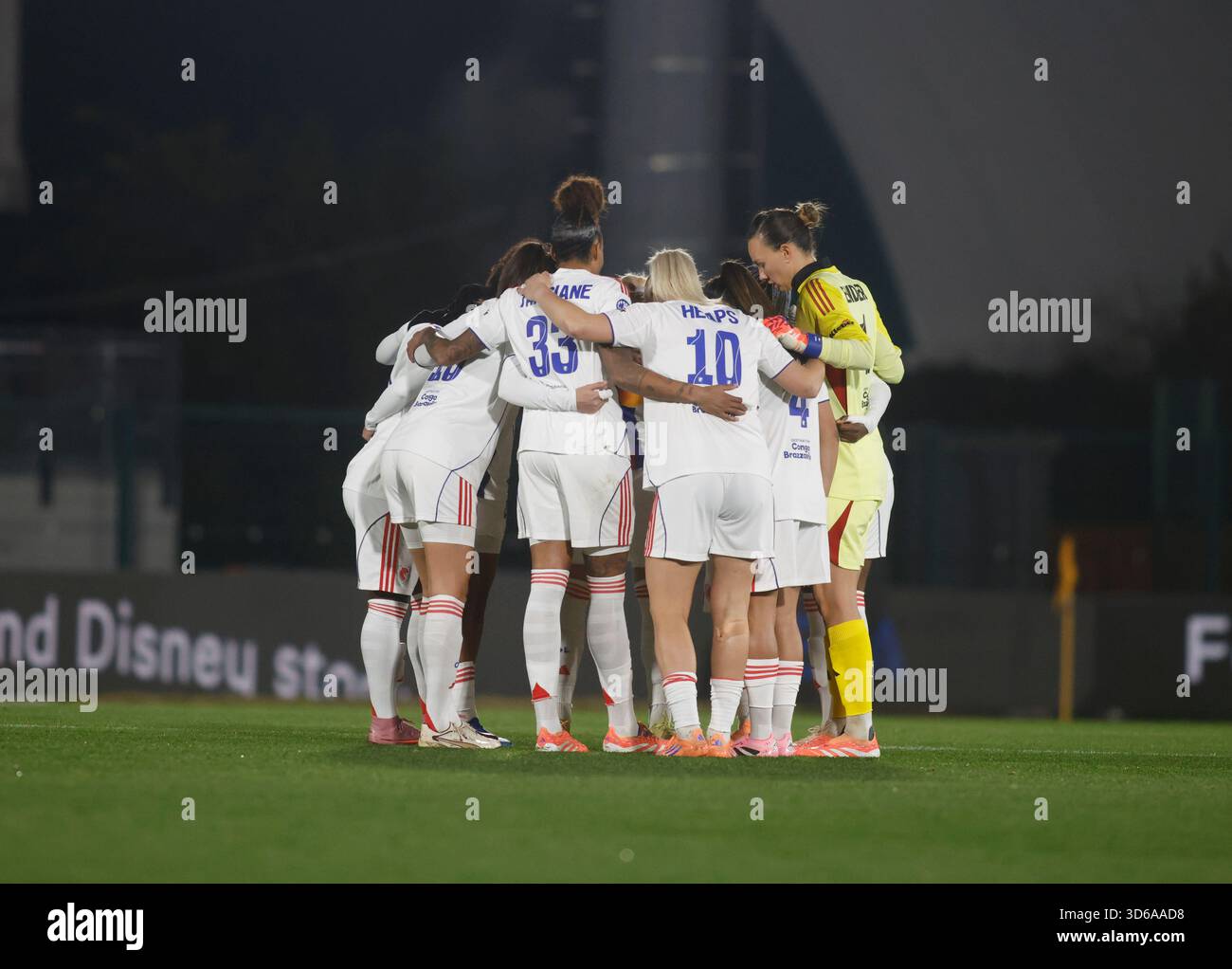 OM team during the UEFA Women's Champions League 2025-26 football match ...