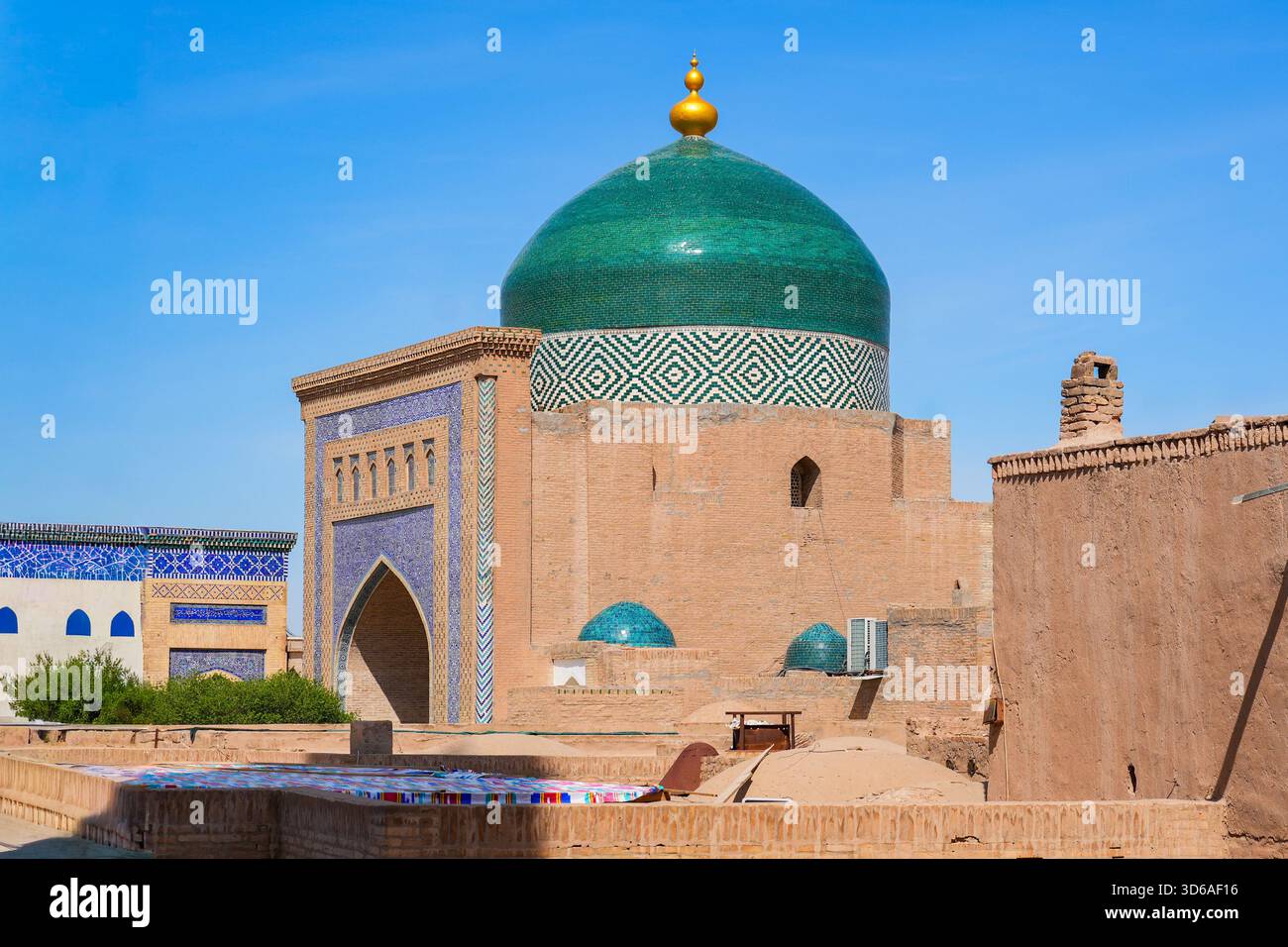 Pahlavan Mahmoud Mausoleum in Ichan Kala, the old city of Khiva in ...