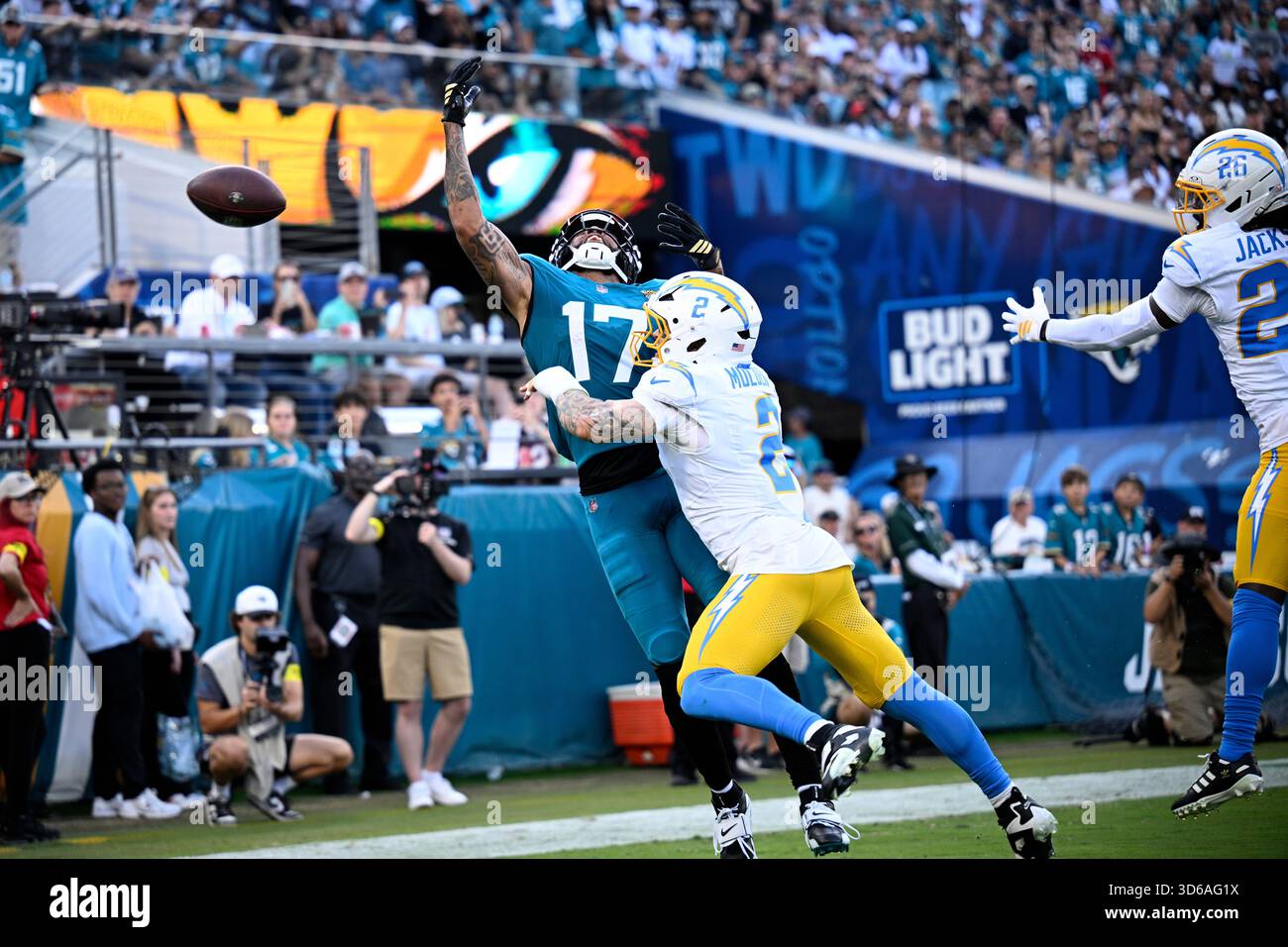 Los Angeles Chargers cornerback Elijah Molden (2) breaks up a pass ...