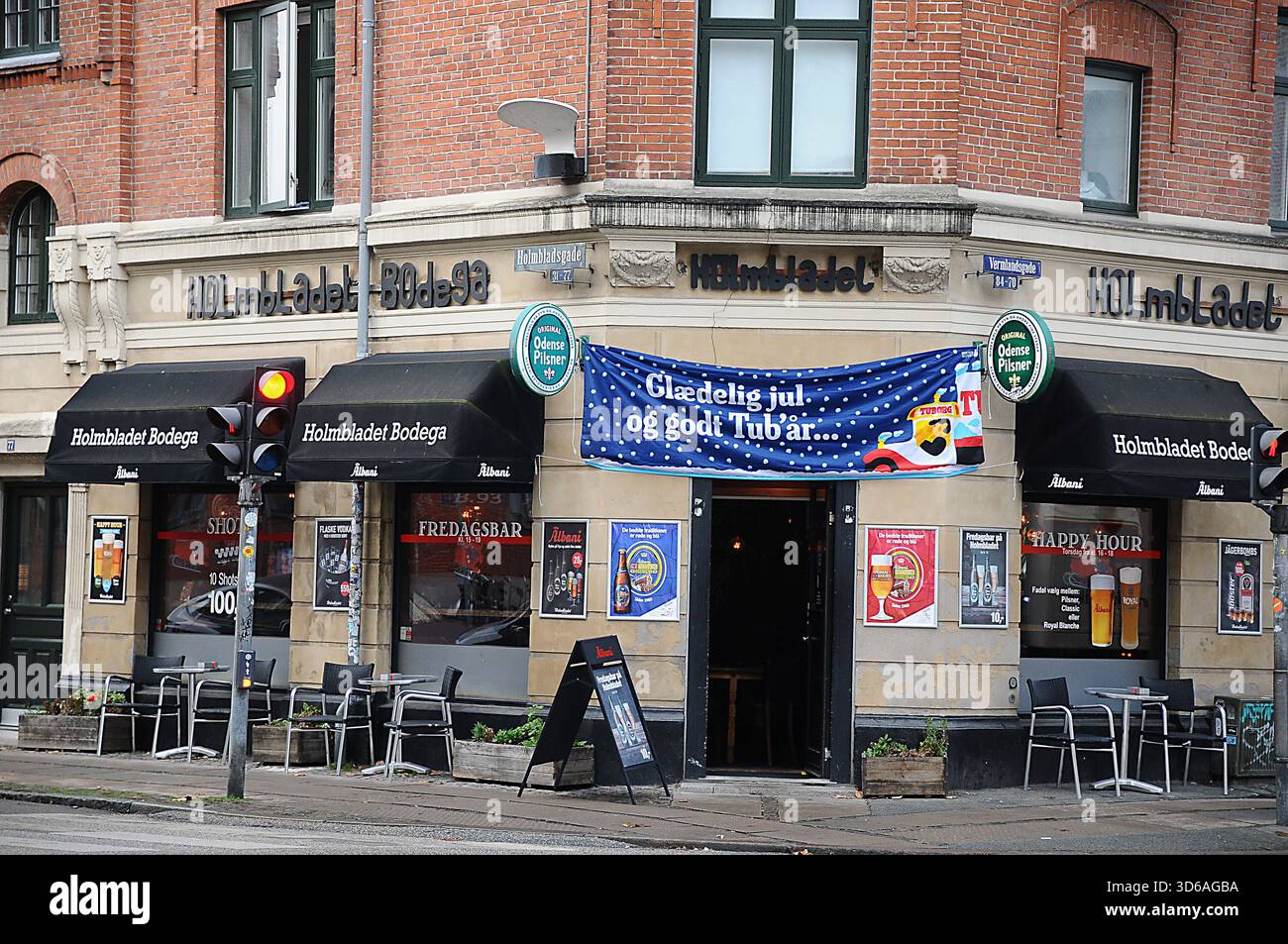 Copenhagen/Denmark/ 19 .november 2025/ Holmbaldet bodega markets ...