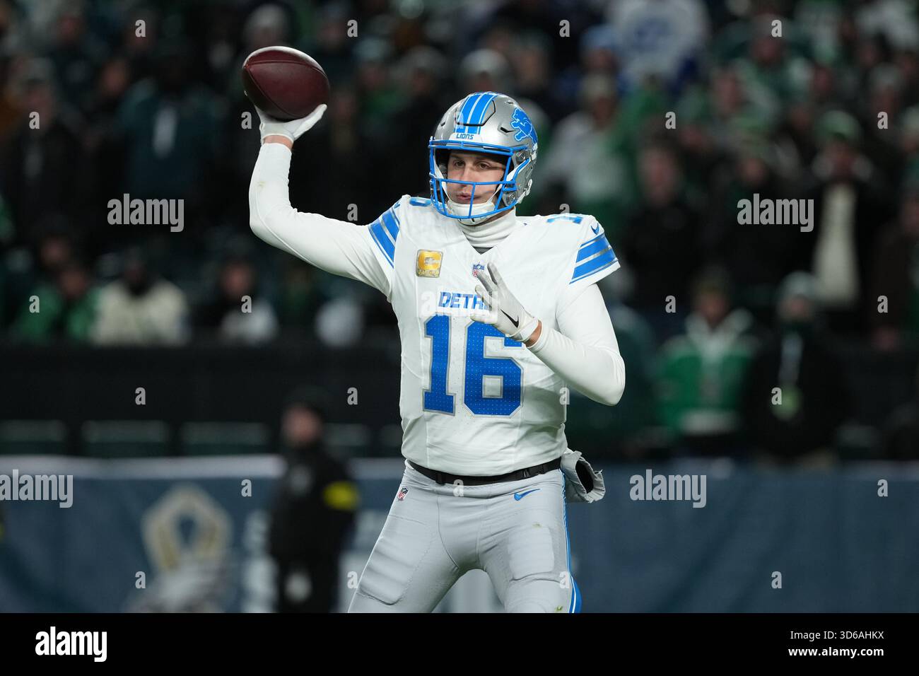 Detroit Lions' Jared Goff warms up during an NFL football game against ...