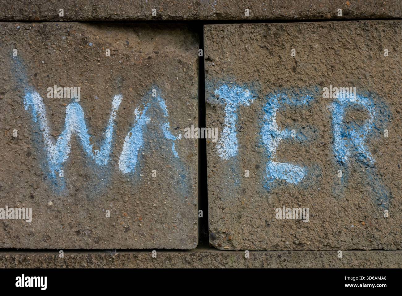Liquid hand written lettering hi-res stock photography and images - Alamy