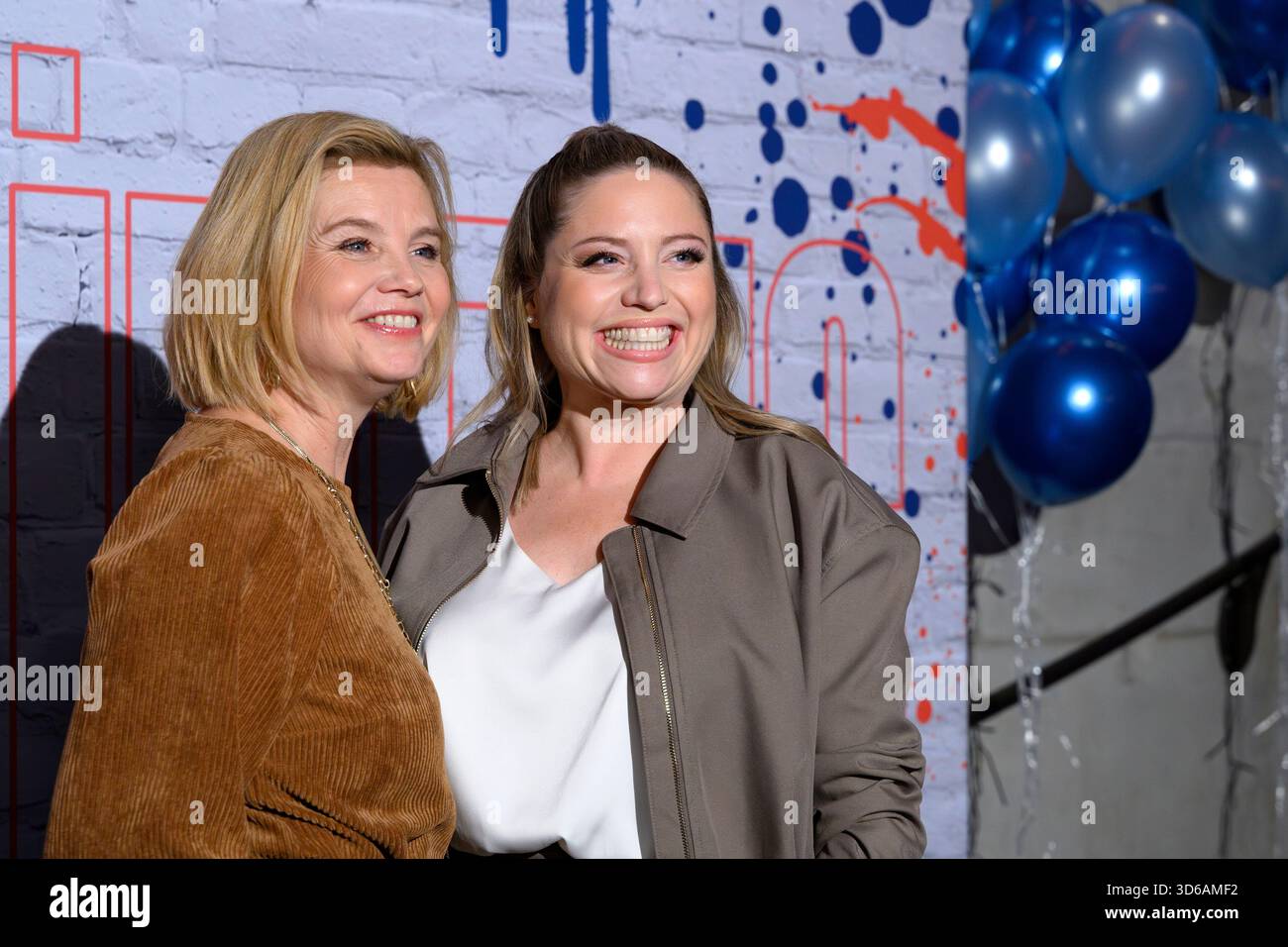 The actresses Annette Frier and Caroline Frier at the screening of the ...