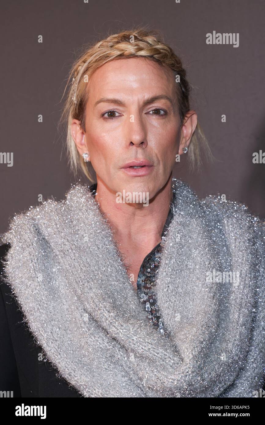 Beverly Hills, California, USA. 18th November, 2025. Derek Warburton attending the 10th ...