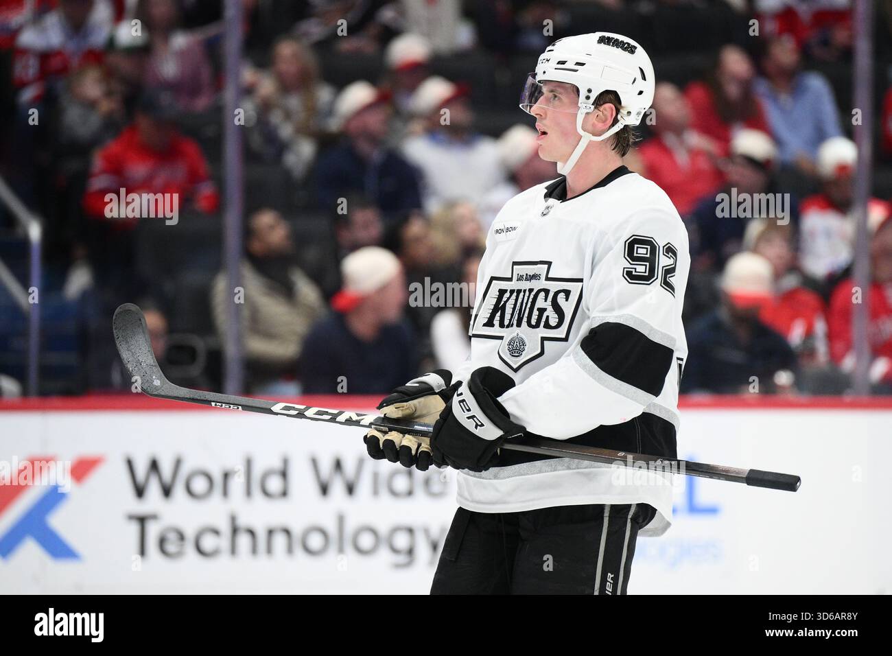 Los Angeles Kings defenseman Brandt Clarke (92) in action during the ...