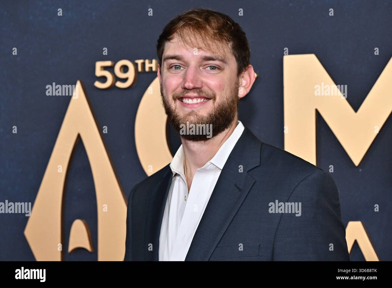 Blake Pendergrass arrives at the 59th Annual Country Music Association ...