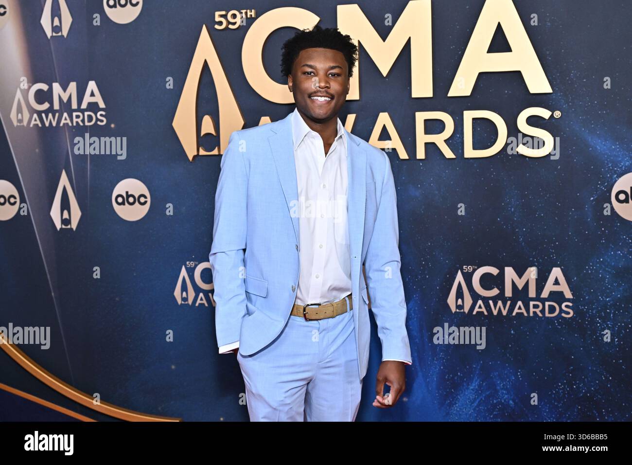 Scoot Teasley arrives at the 59th Annual Country Music Association ...