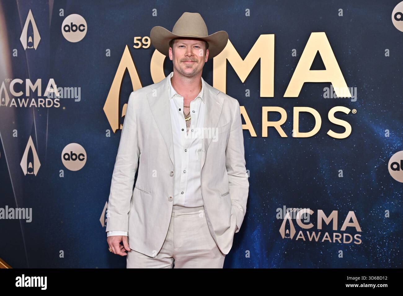 Brian Kelley arrives at the 59th Annual Country Music Association ...