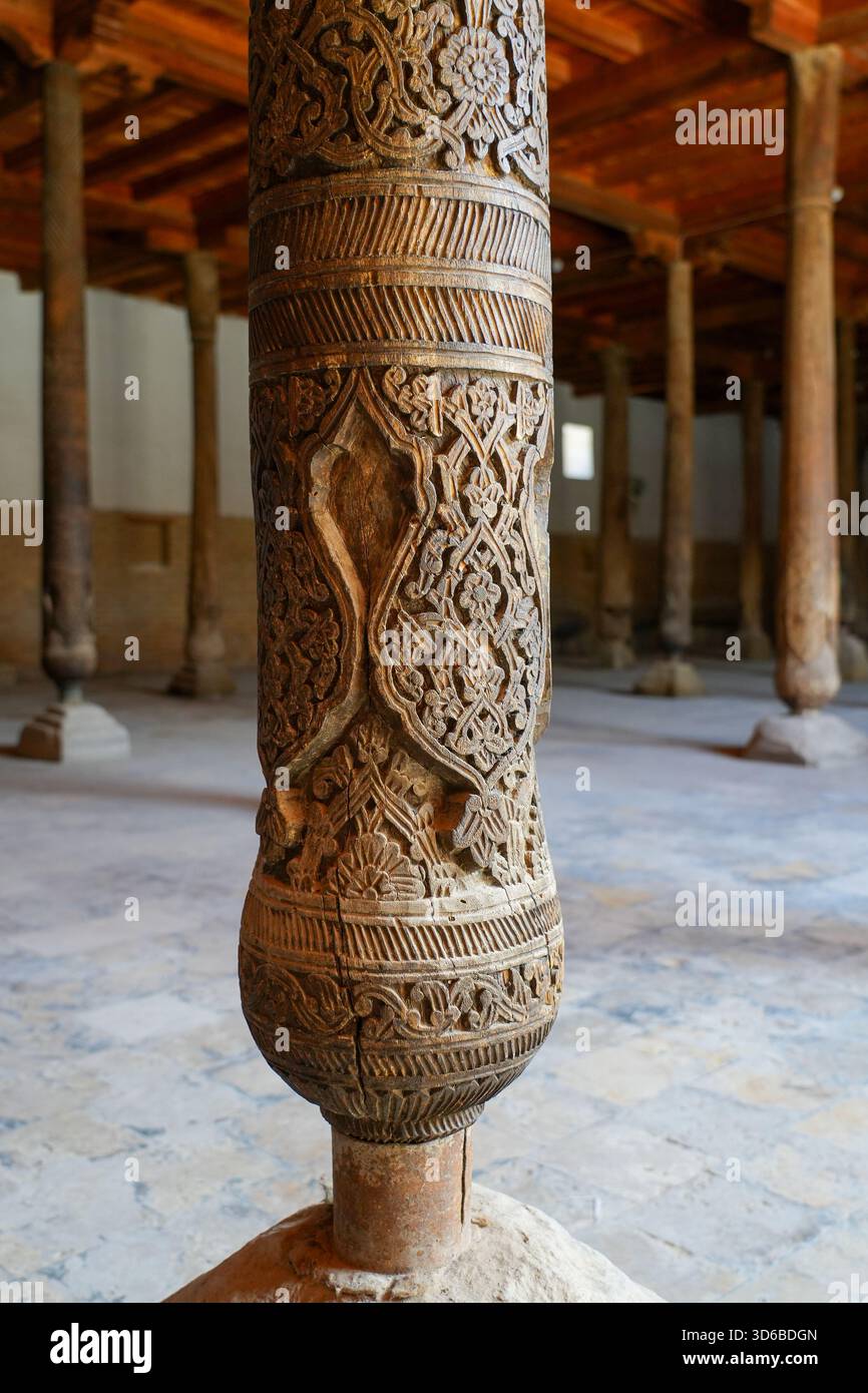 Hypostyle Hall of Juma Mosque, famous for its carved wooden columns ...