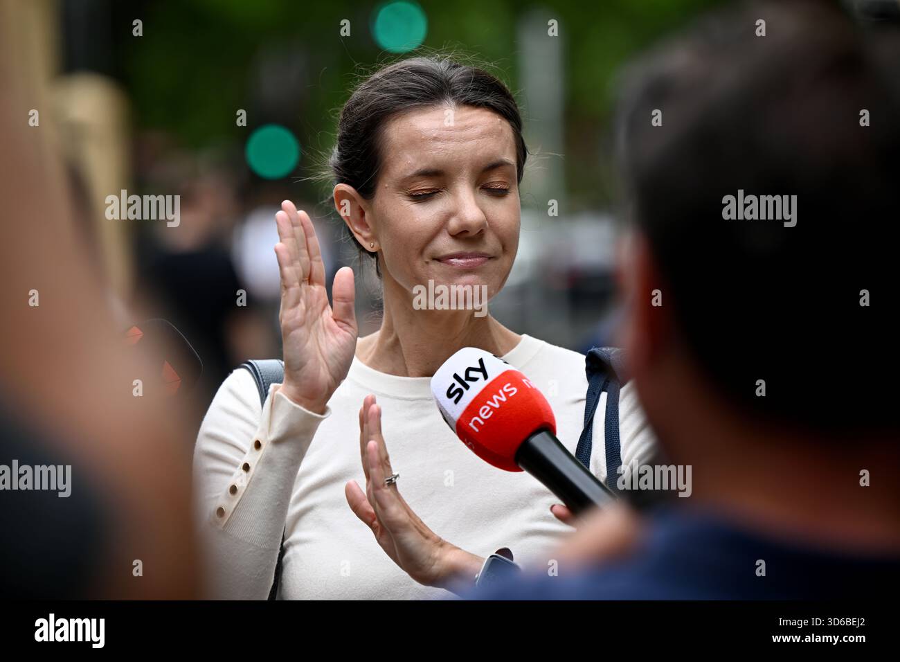 Labor minister Rose Jackson arrives at New South Wales Parliament House ...