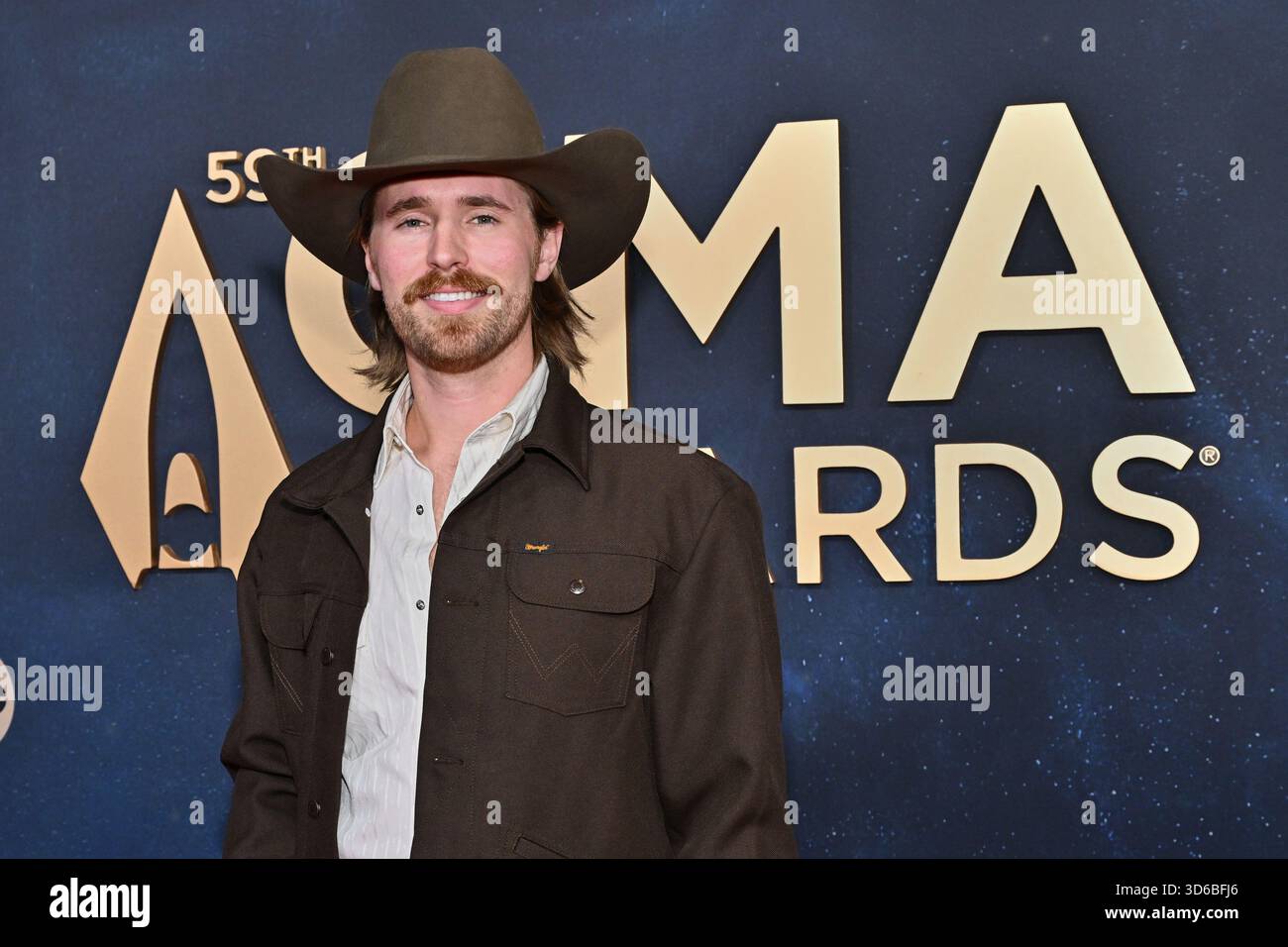 Will Bundy arrives at the 59th Annual Country Music Association Awards ...