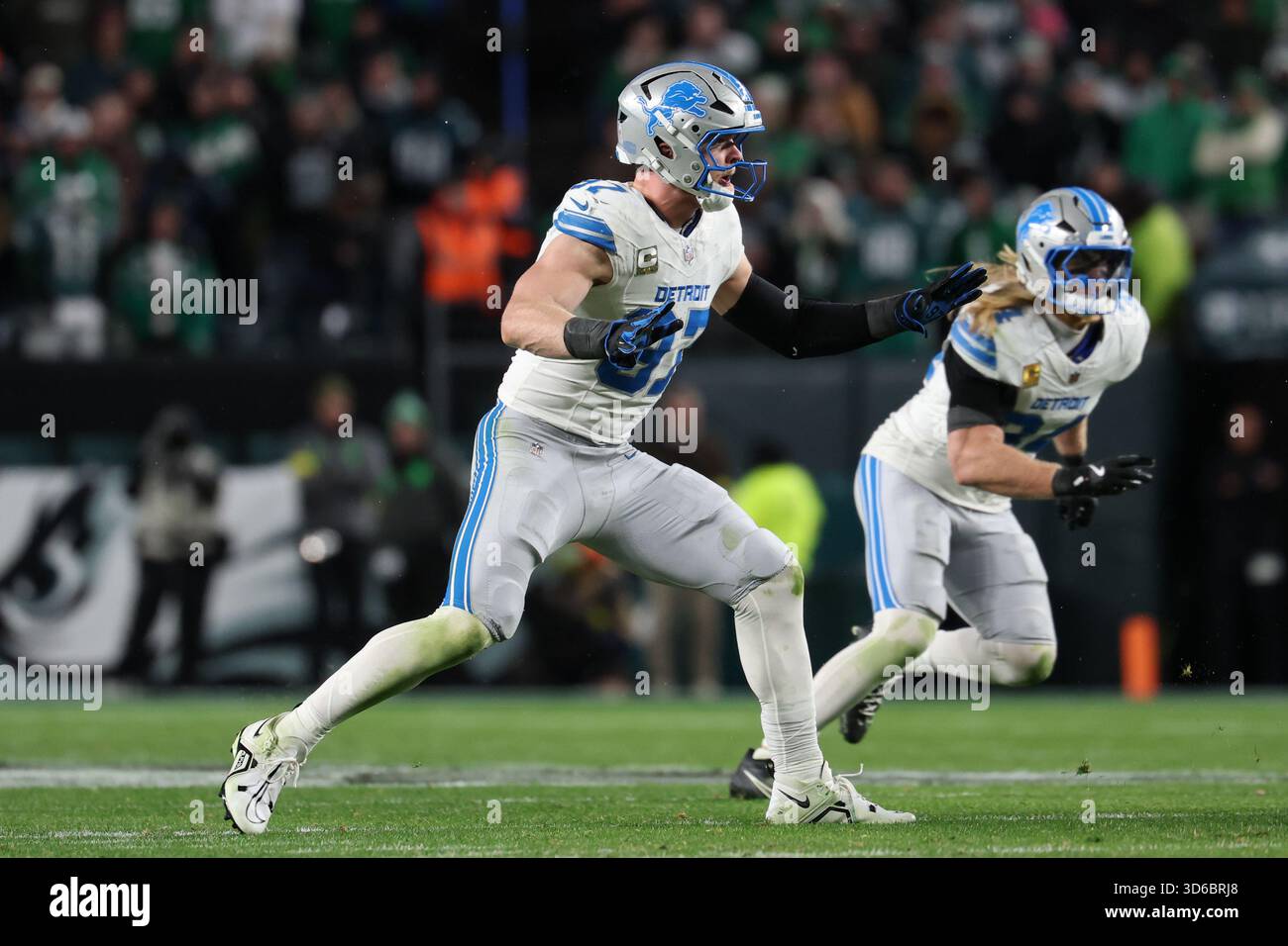 Detroit Lions defensive end Aidan Hutchinson (97) in action during the ...