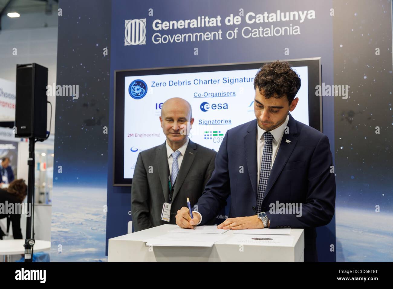 Representatives from more than 15 international space companies attend ...