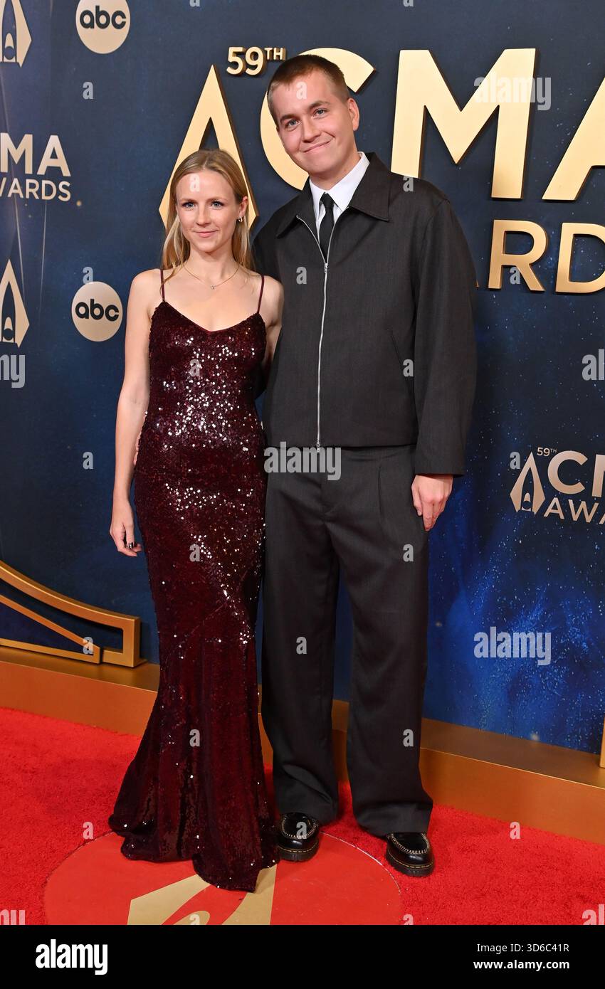 Joe Reeves arriving at the 59th Annual Country Music Association Awards ...