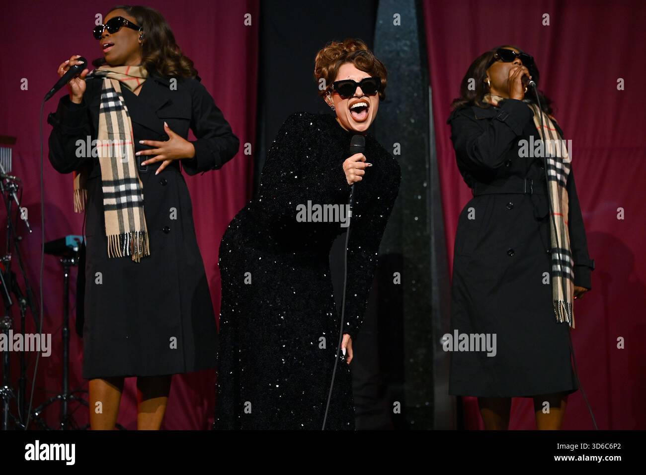 British singer Raye performs live during Bloomingdale's and Burberry ...
