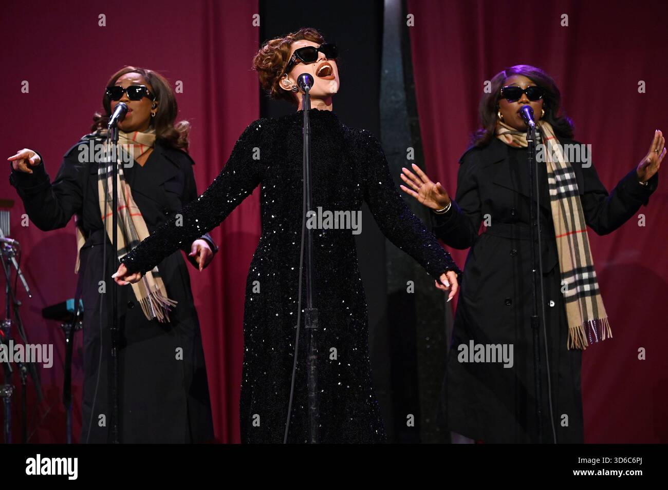 British singer Raye performs live during Bloomingdale's and Burberry ...