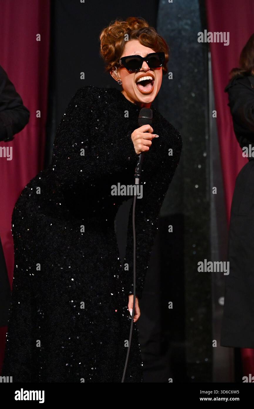 British singer Raye performs live during Bloomingdale's and Burberry ...