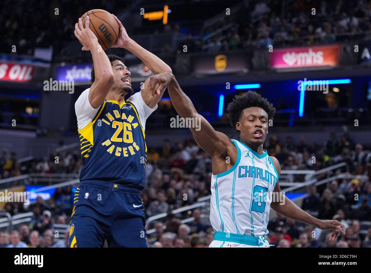 Indiana Pacers guard Ben Sheppard (26) shoots over Charlotte Hornets ...