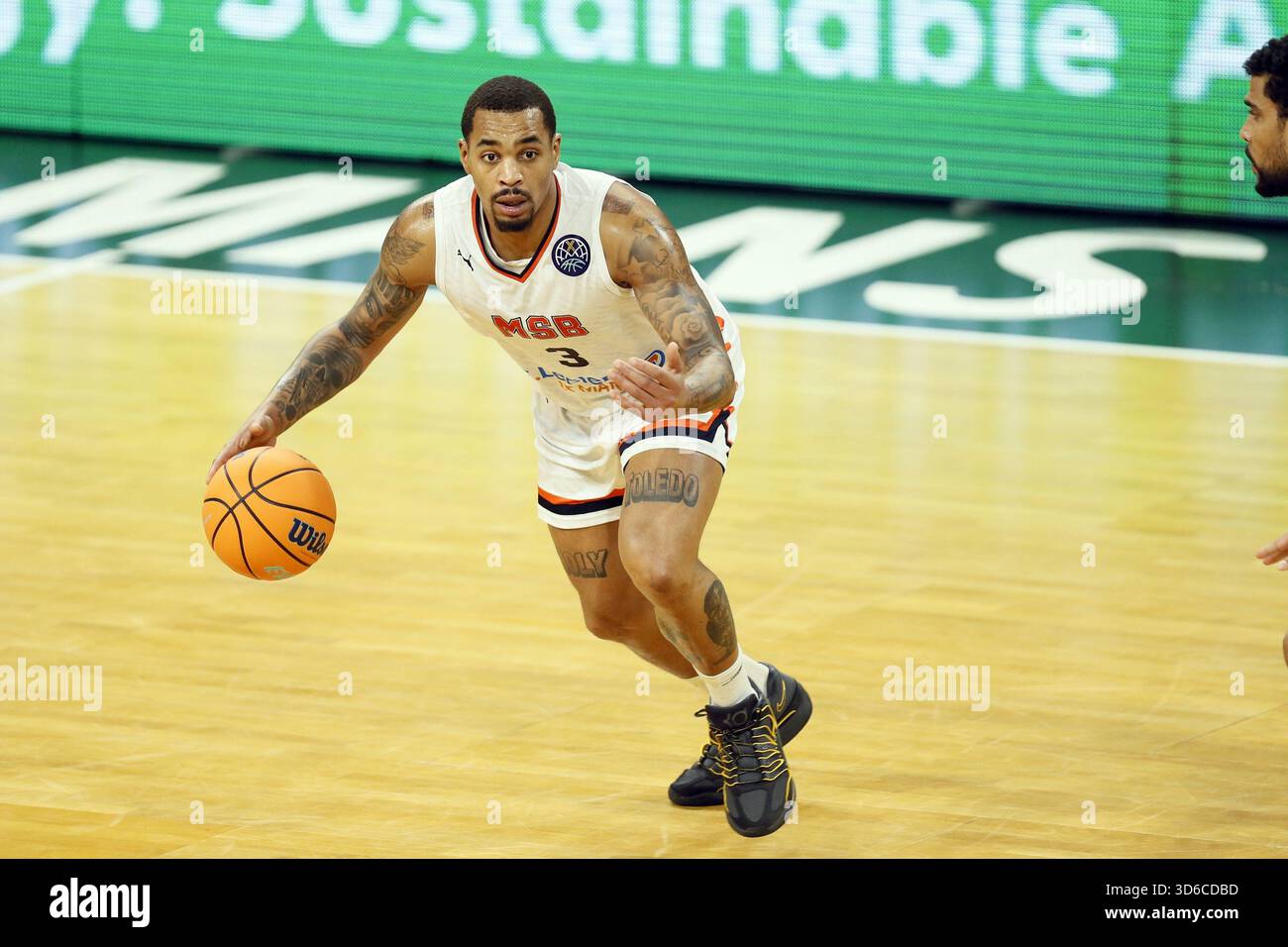 Travante Williams of Le Mans Sarthe Basket during the Champions League ...