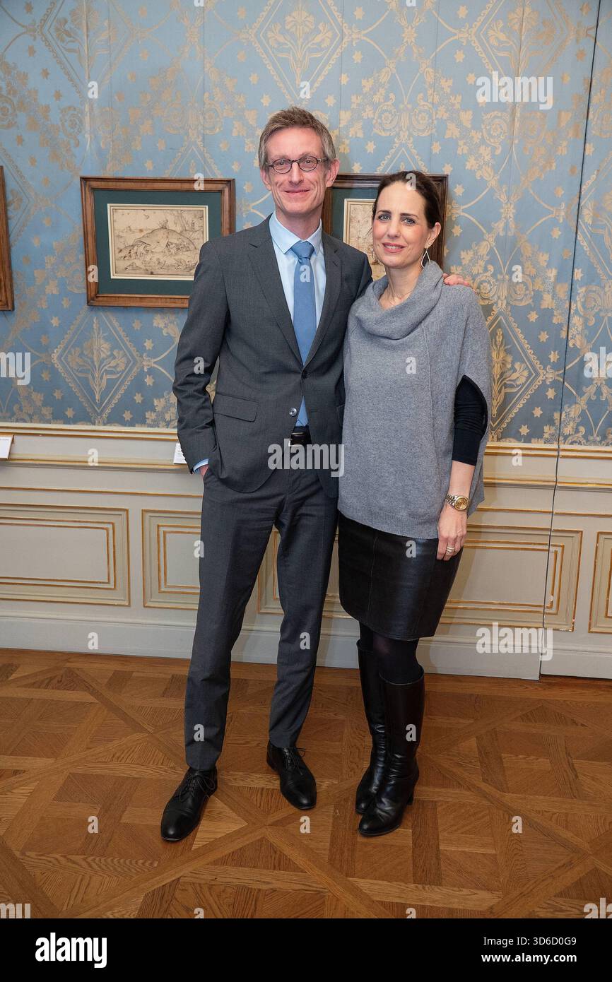 Cocktail reception on the occasion of the current exhibition by Marina ...