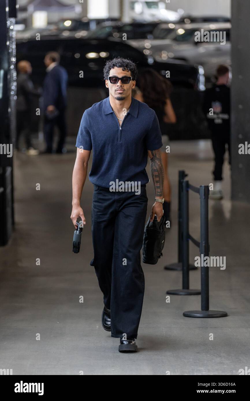 Las Vegas Raiders safety Isaiah Pola-Mao (20) arrives at the stadium ...