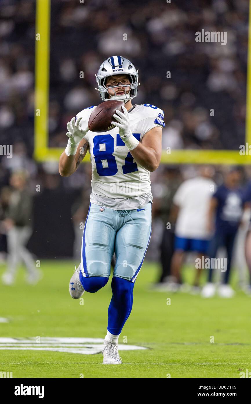 Dallas Cowboys tight end Jake Ferguson (87) warms up before playing ...