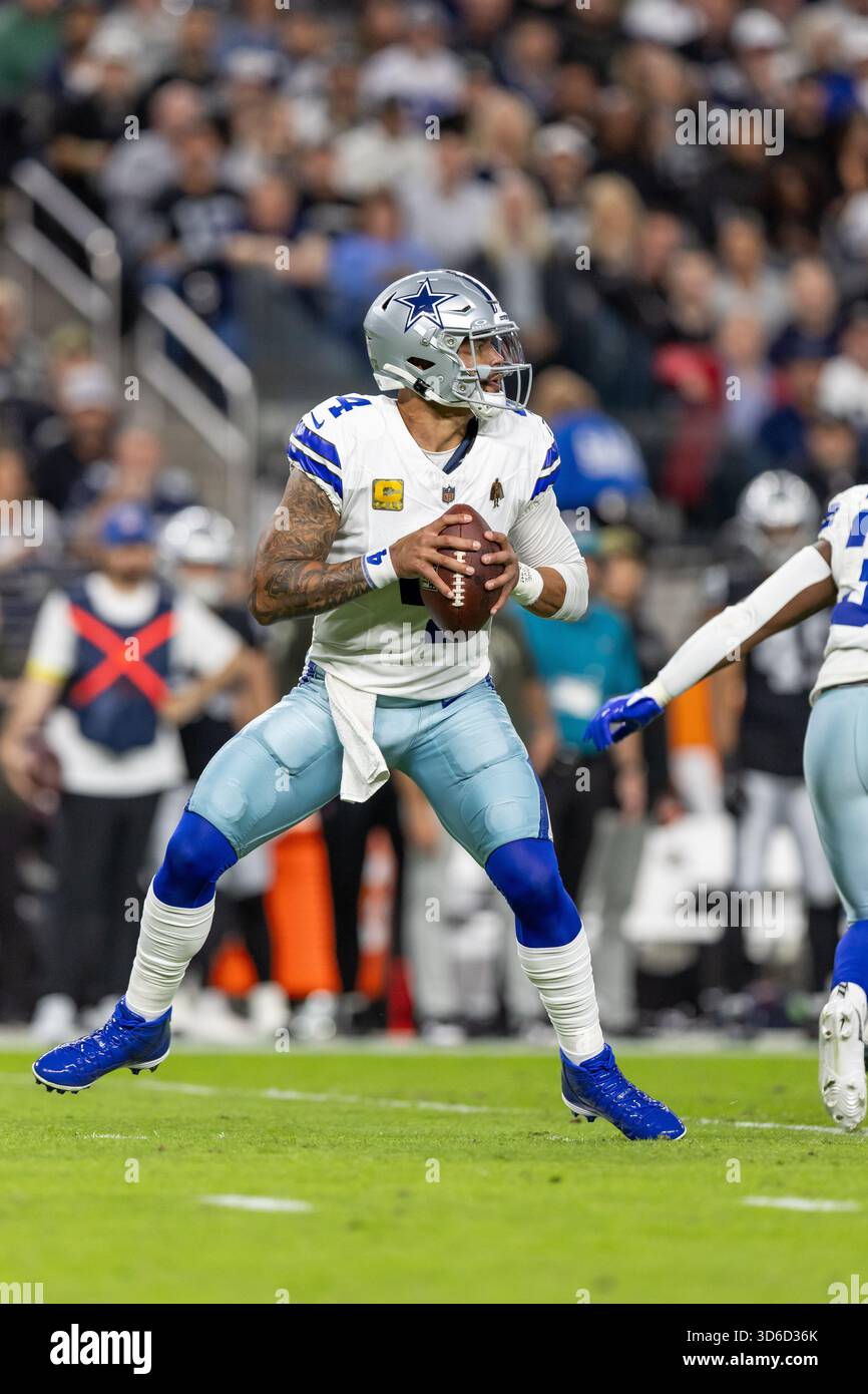 Dallas Cowboys quarterback Dak Prescott (4) drops back to pass against ...
