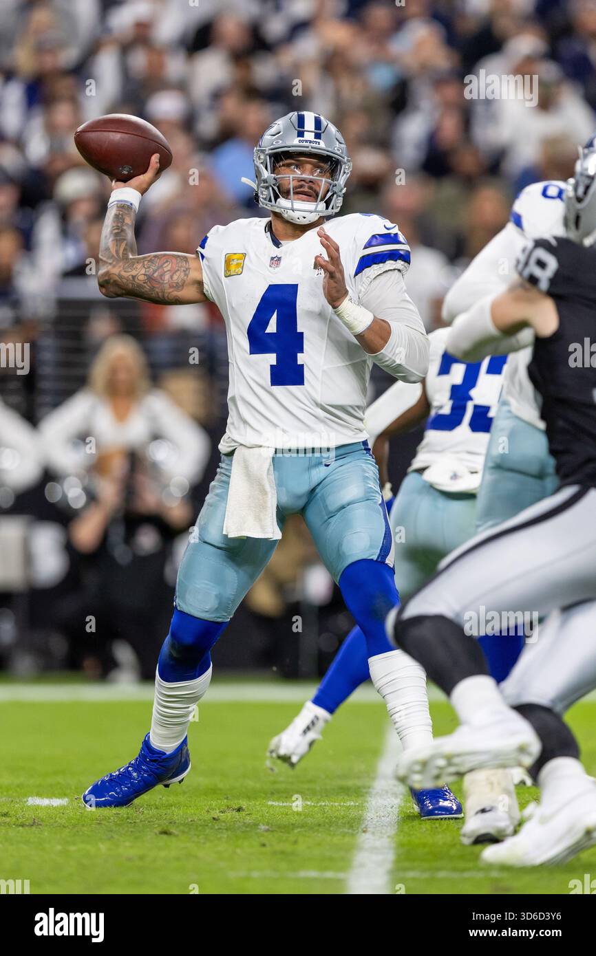 Dallas Cowboys quarterback Dak Prescott (4) passes the ball against the ...