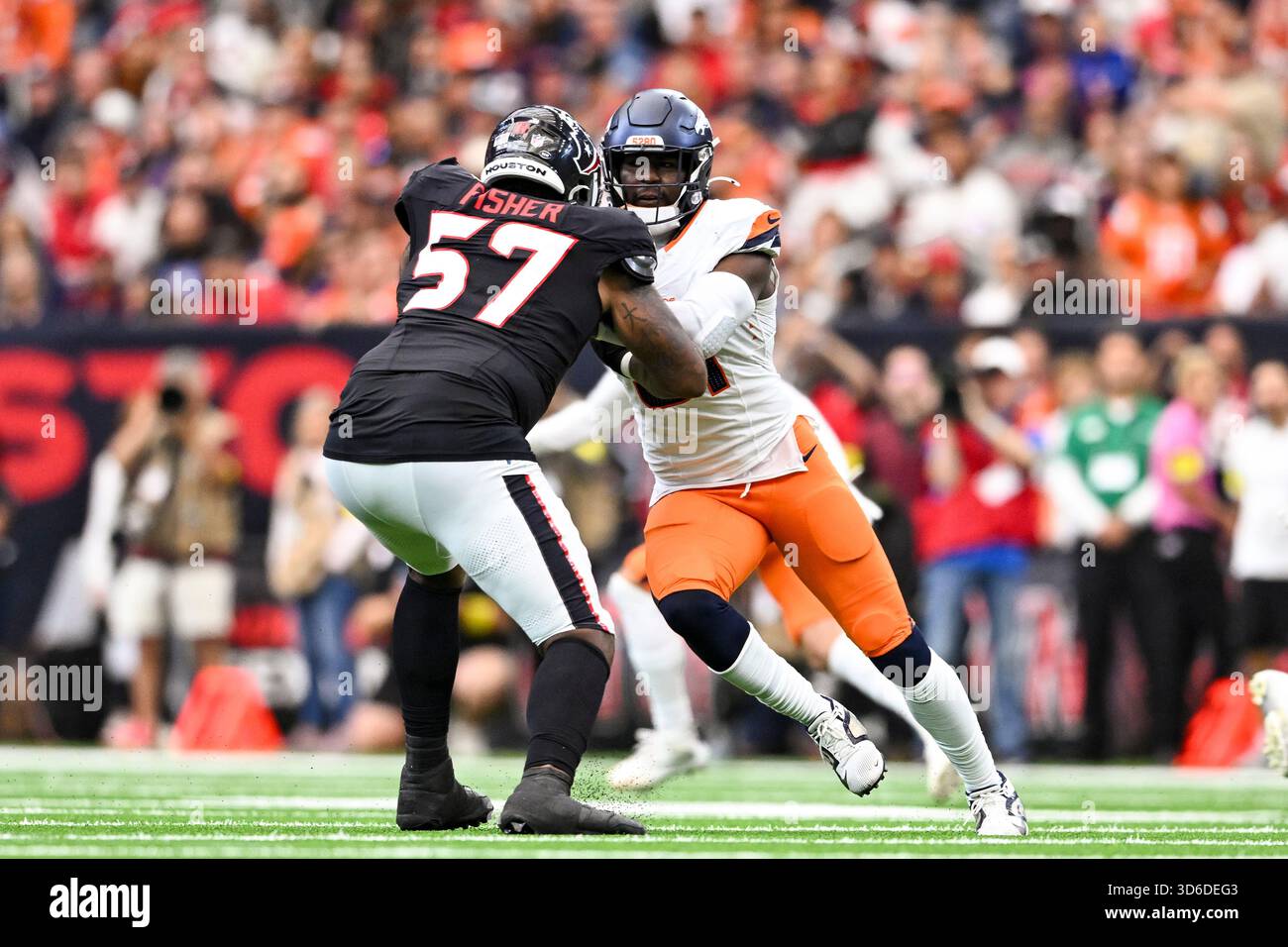 Denver Broncos linebacker Que Robinson (51) defends in coverage as ...
