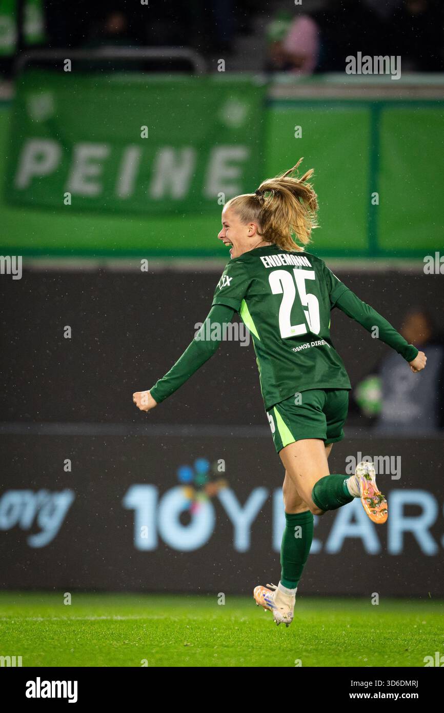Wolfsburg, Germany. 19th, November 2025. Vivien Endemann (25) of ...