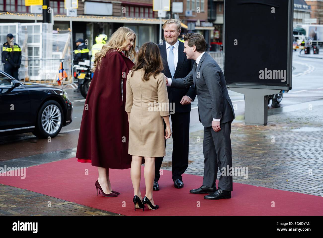 THE HAGUE – King Willem-Alexander and Princess Amalia arrive at the ...