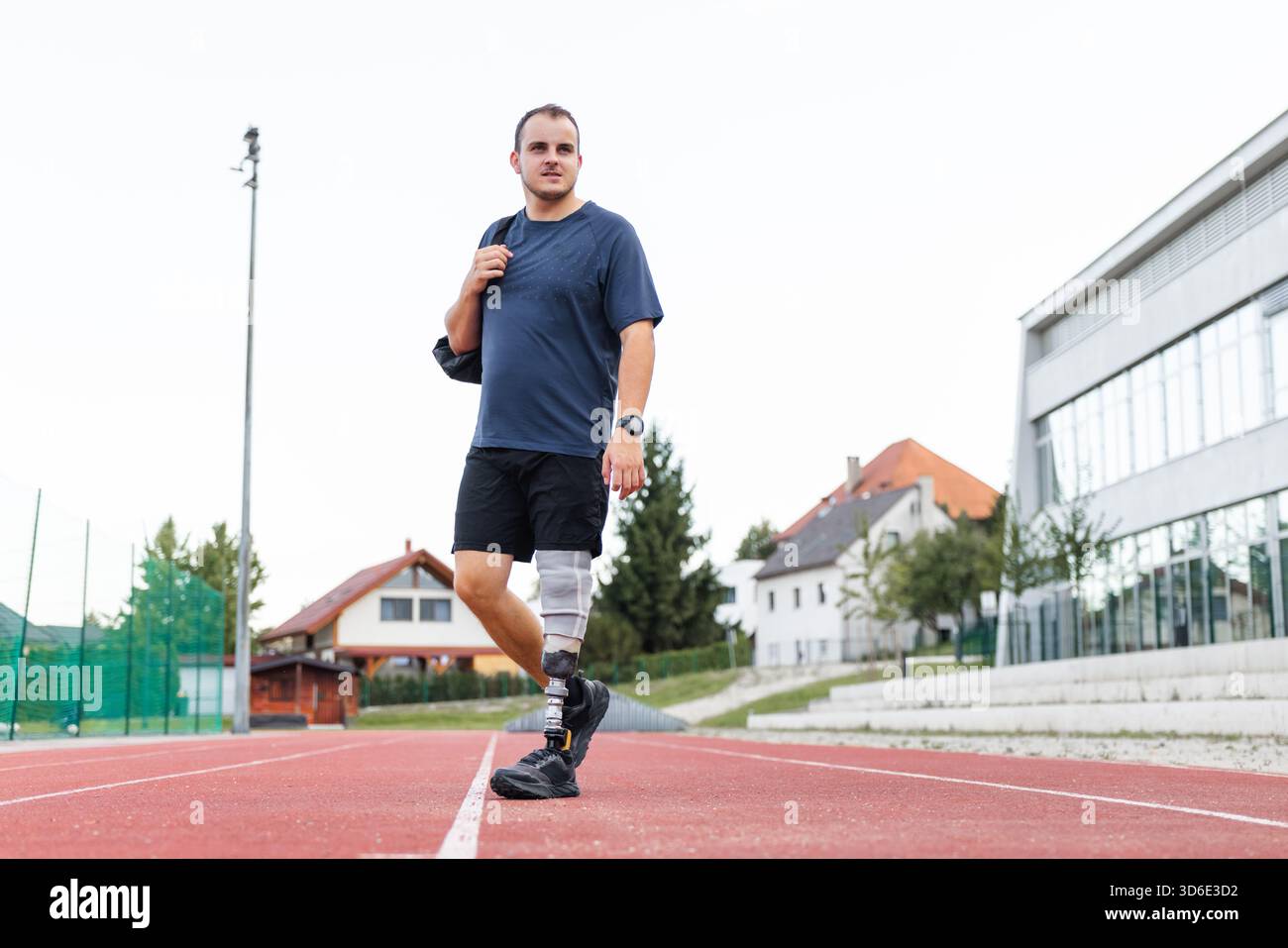 Athlete prosthetic leg trains hi-res stock photography and images - Alamy