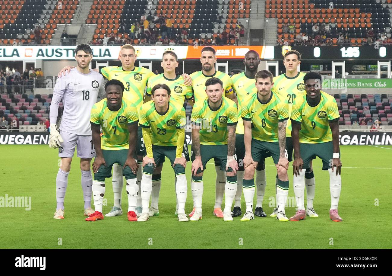 Group photo of team Australia before an international friendly soccer ...
